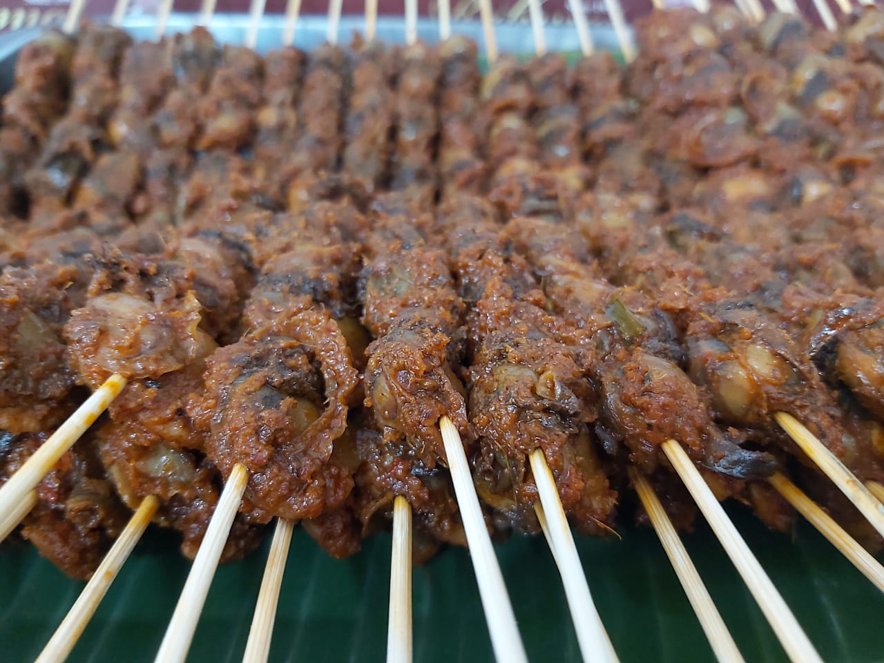 Sate Kerang Medan Rasa Rendang, Oleh-oleh Khas Kuliner Sejak Satu Dekade